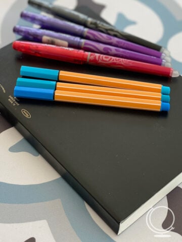 Ultimate Convention Packing List With Must-Have Items to Pack - Family ...