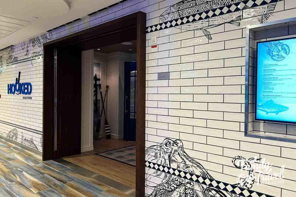 Guide to Royal Caribbean Oasis Class Ships - Family Travel Magazine